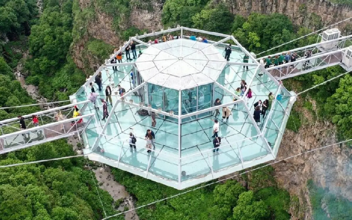 Georgia’s new diamond-shaped hanging bridge is not for the faint ...